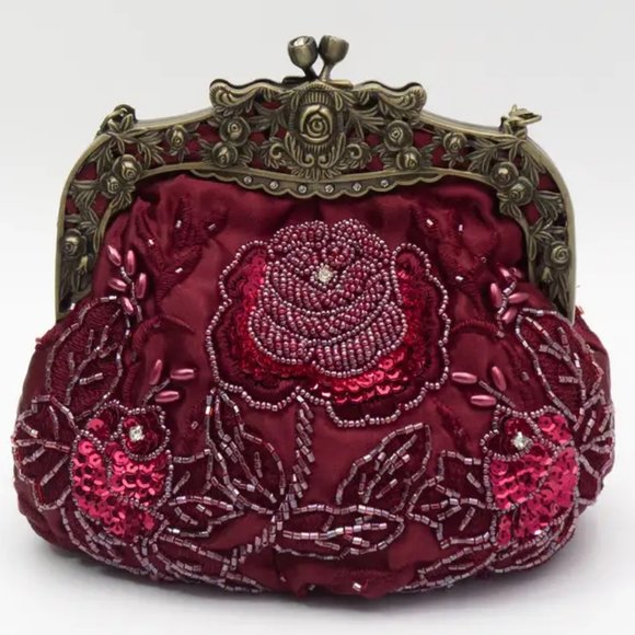 Bags | Vintage Styled Beaded Kisslock Handbag | Poshmark